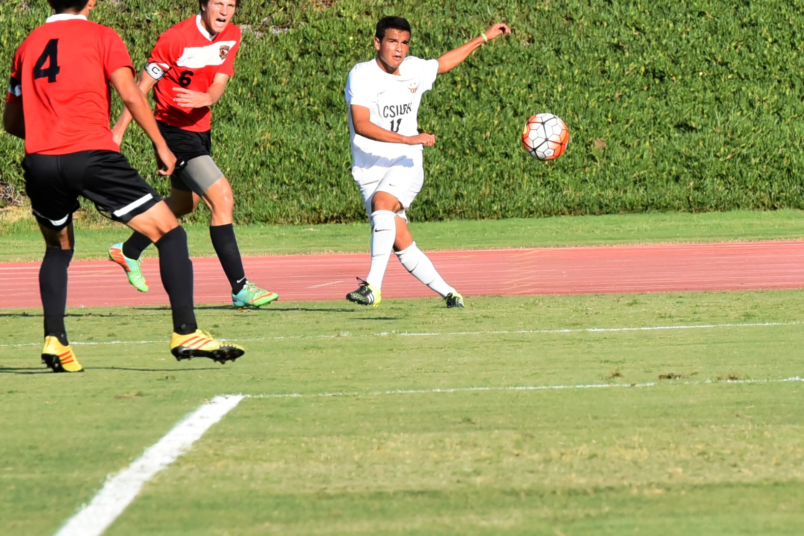 Joey Chica - Men's Soccer - Cal State Dominguez Hills Athletics