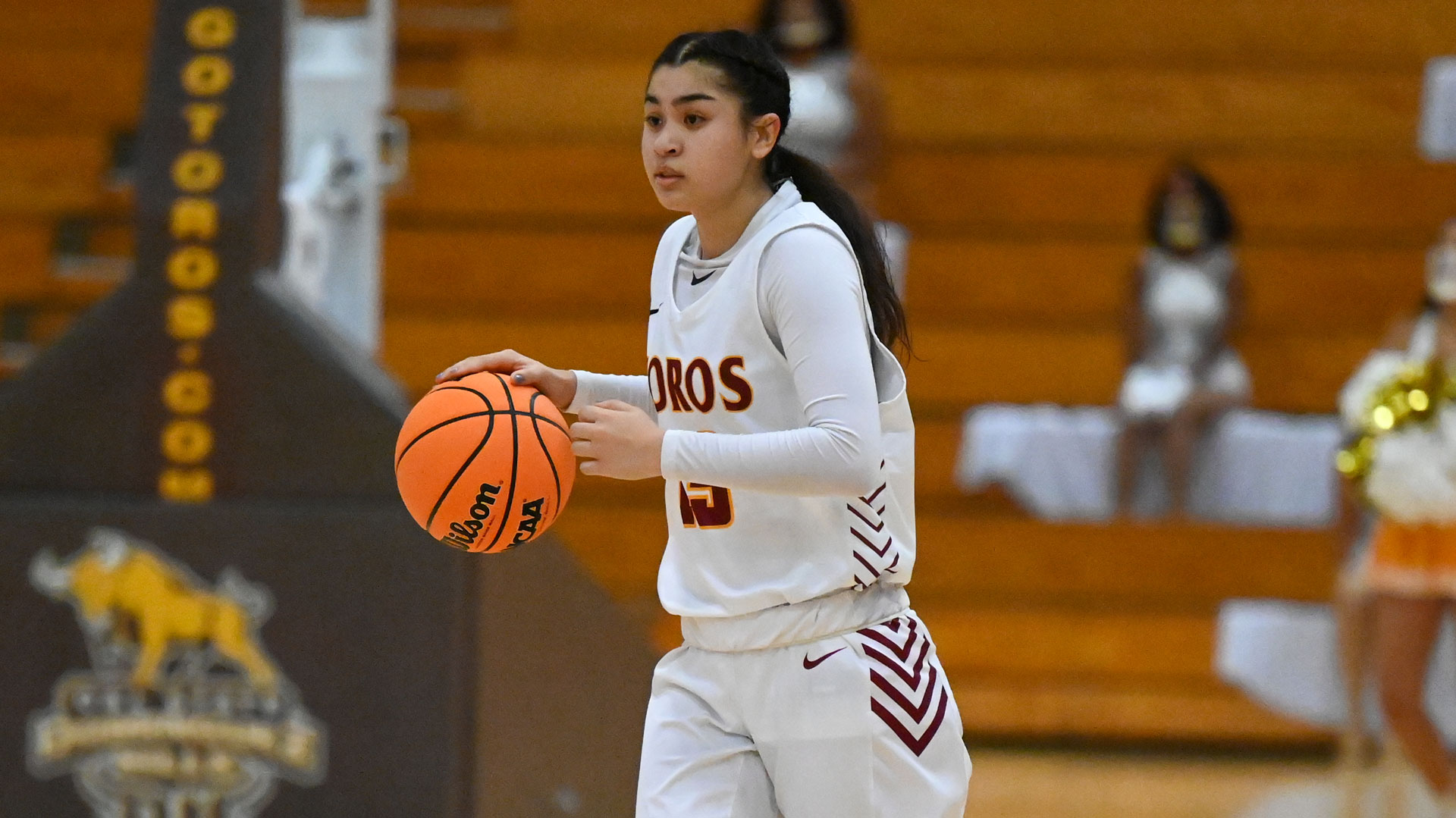 Auren Isaacson - Women's Basketball - Cal State Dominguez Hills Athletics