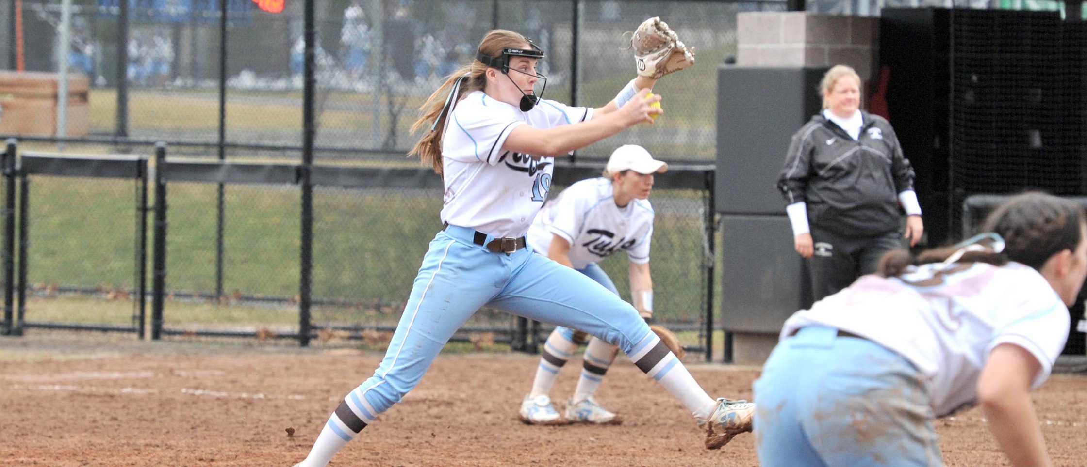 Softball Advances to NESCAC Championship Game with 6-2 Win over Trinity ...