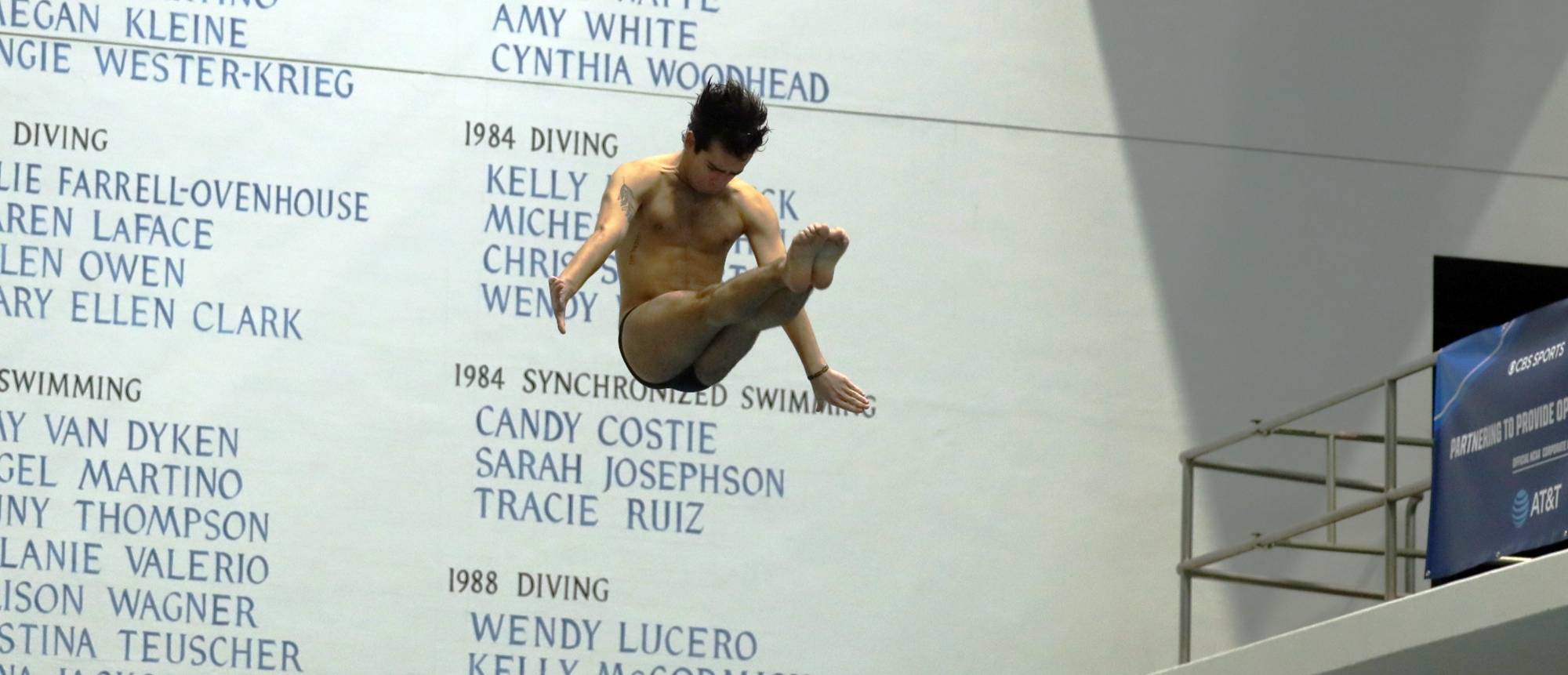 Men's Swimming & Diving Scores in Two Events to Start NCAA ...