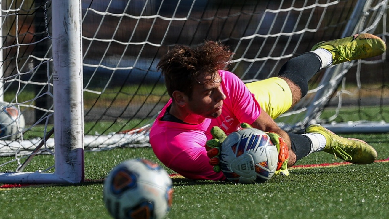 Michael Carpenito - 2022 - Men's Soccer - Tufts University