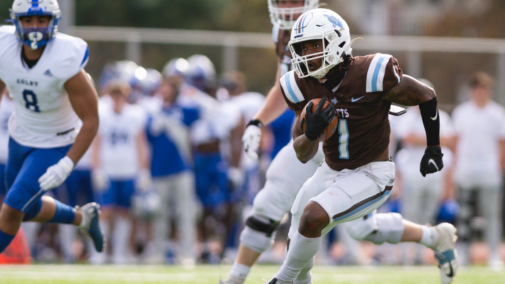 Football Uses Dominant Defense To Blank Colby 38-0 - Tufts University