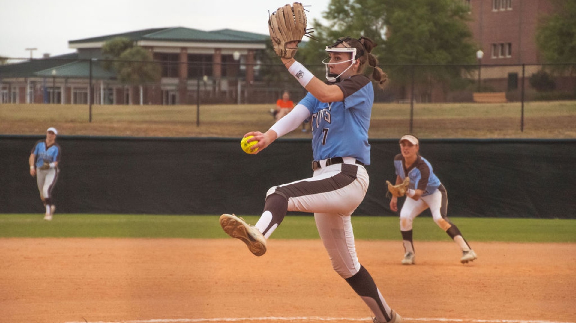 Jumbo Pitching Combines on Two-Hit Shutout in 8-0 Win Against Kalamazoo ...