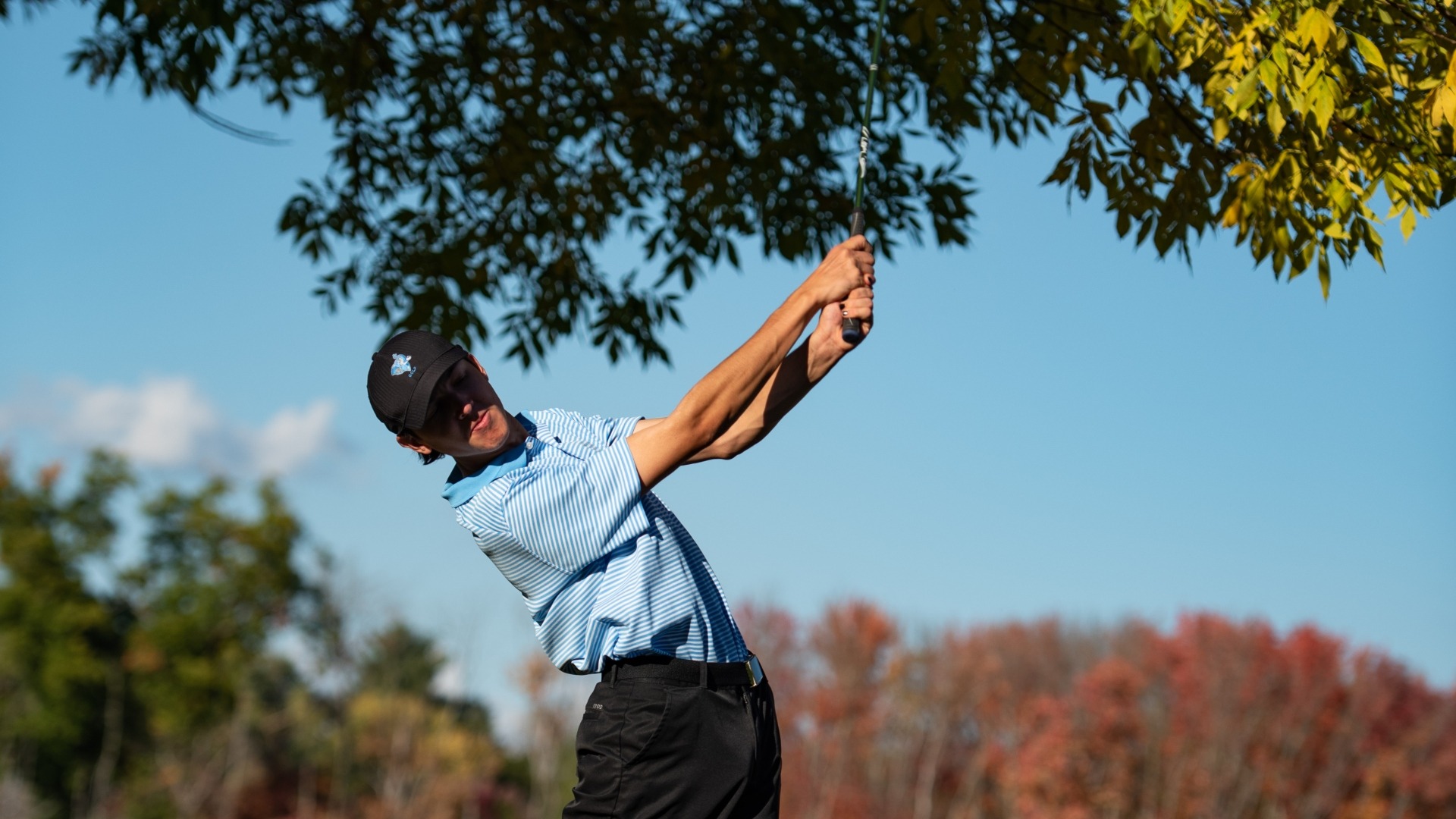 Golf in Second Place at Trinity Tournament Through One Round - Tufts ...