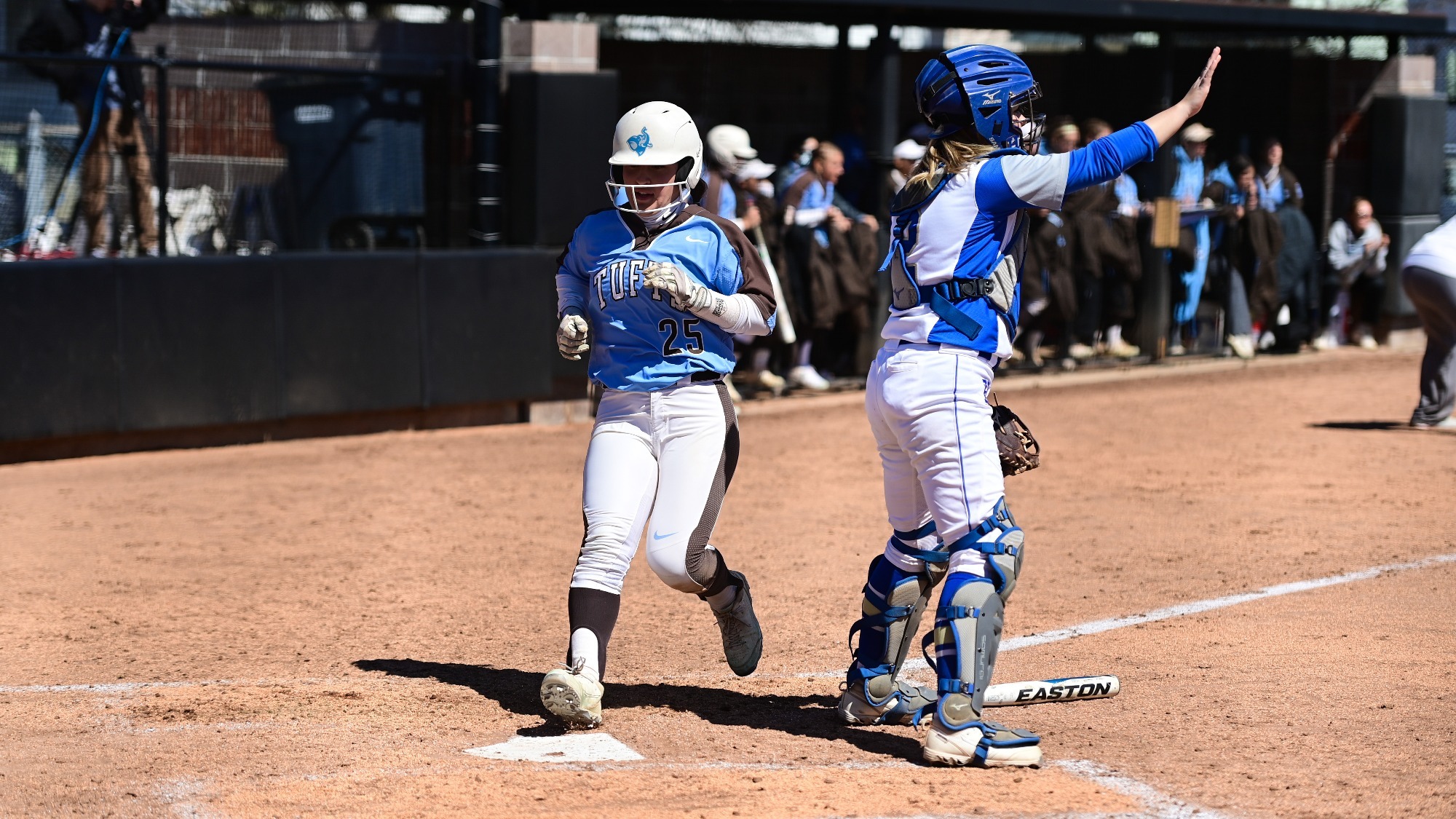 Softball Sweeps Hamilton By Identical 13-1 Scores - Tufts University