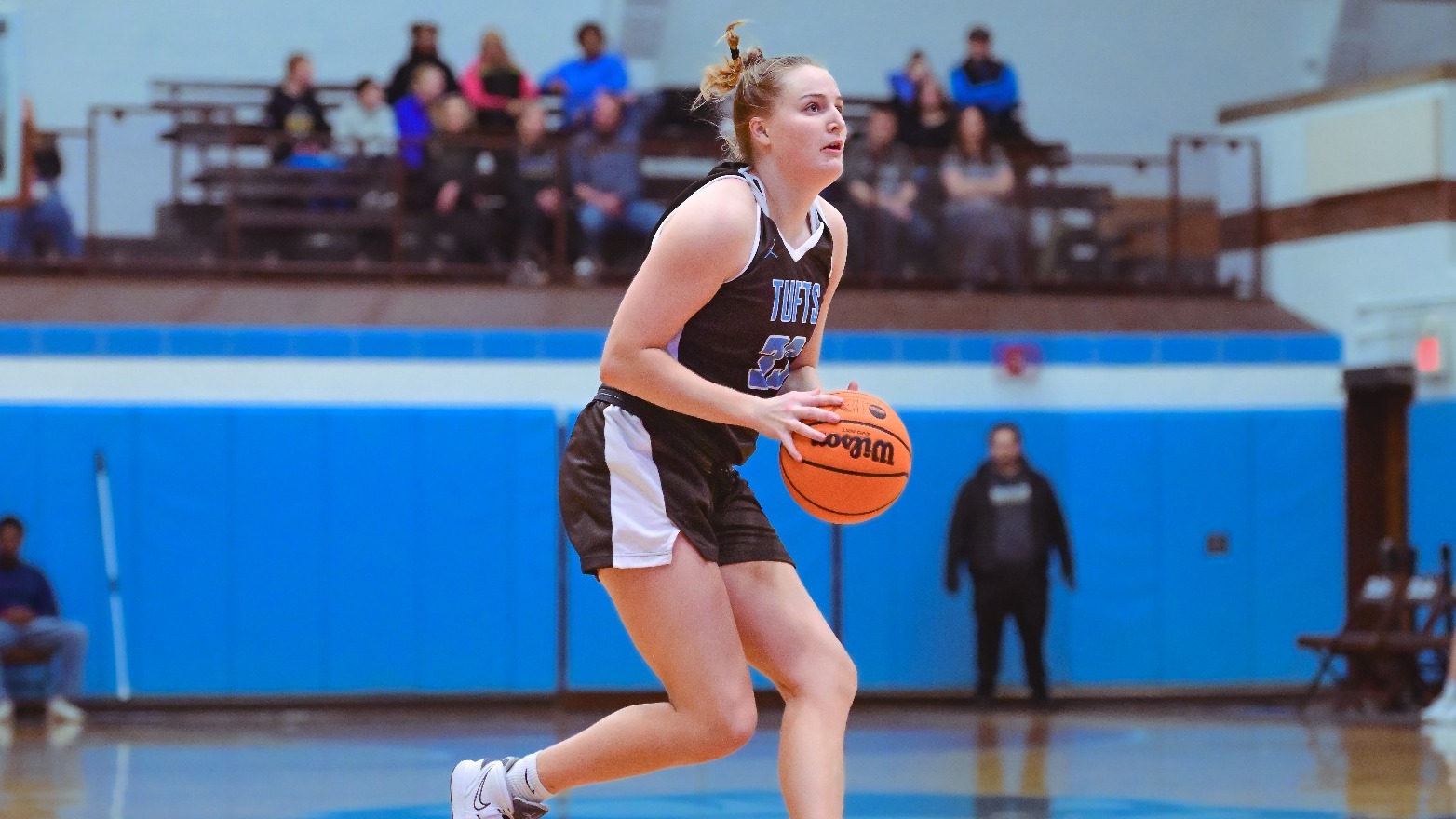 Maggie Russell - 2023-24 - Women's Basketball - Tufts University