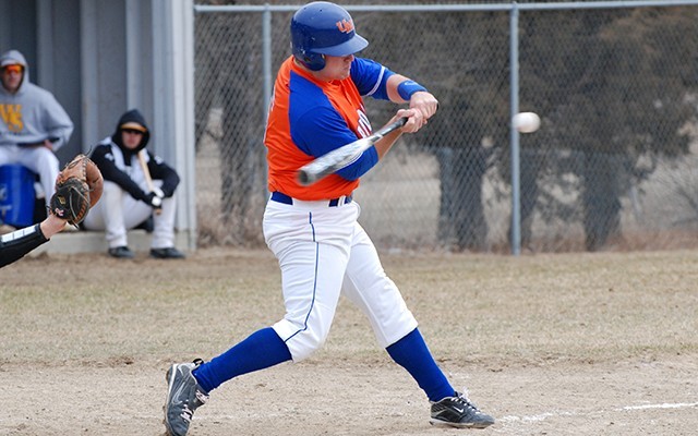 Derek Somerville - 2014 - Baseball - University of Mary Athletics