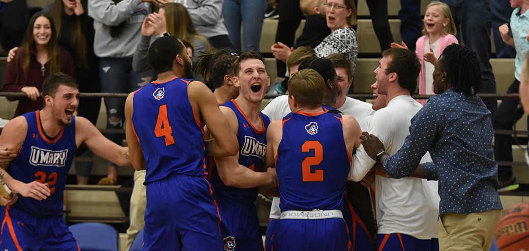 Jayce Archambault - 2018-19 - Men's Basketball - University of Mary ...