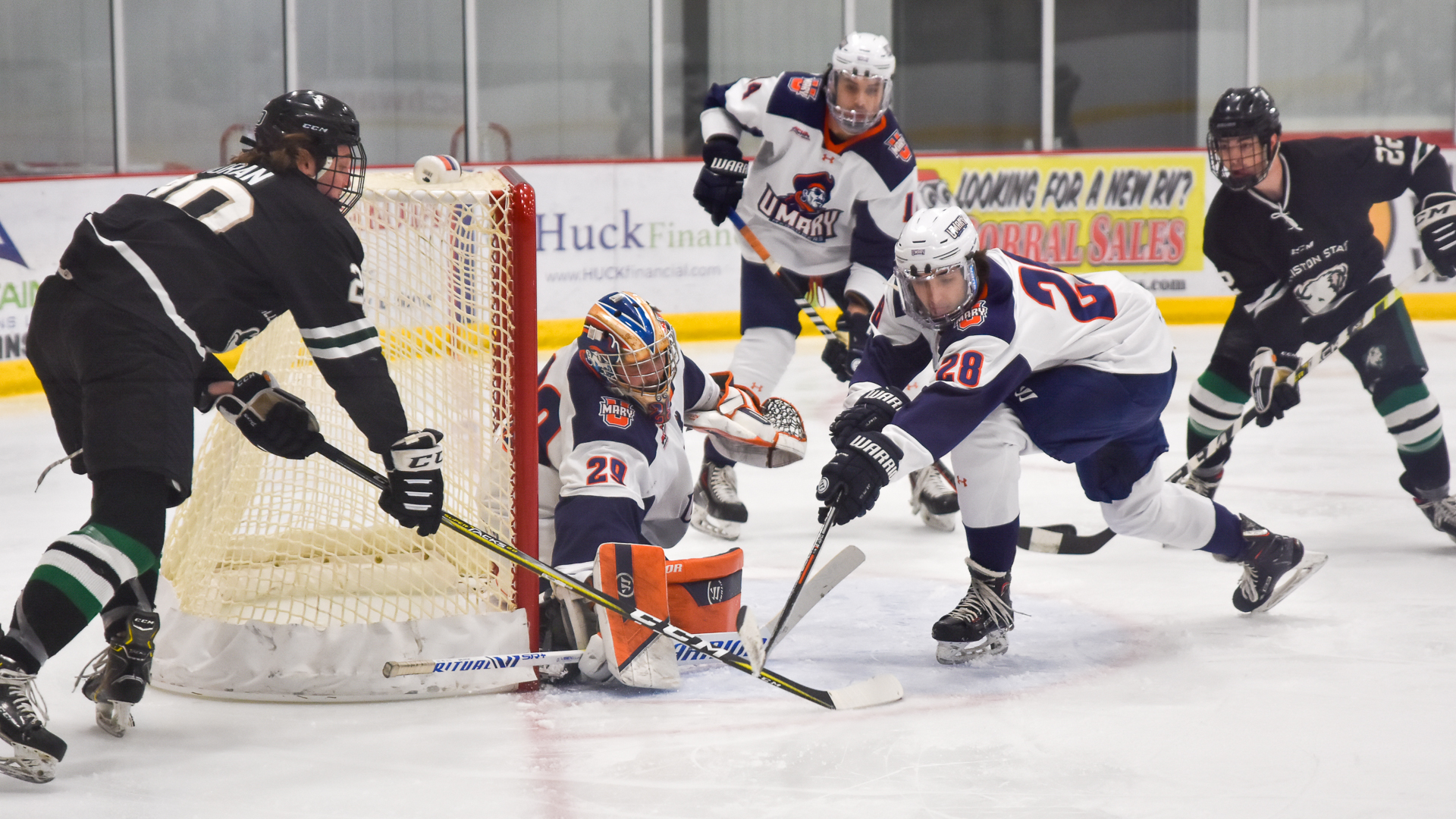 Hayden leads #1 Marauders to 1-1 tie with #2 Flames - University of ...