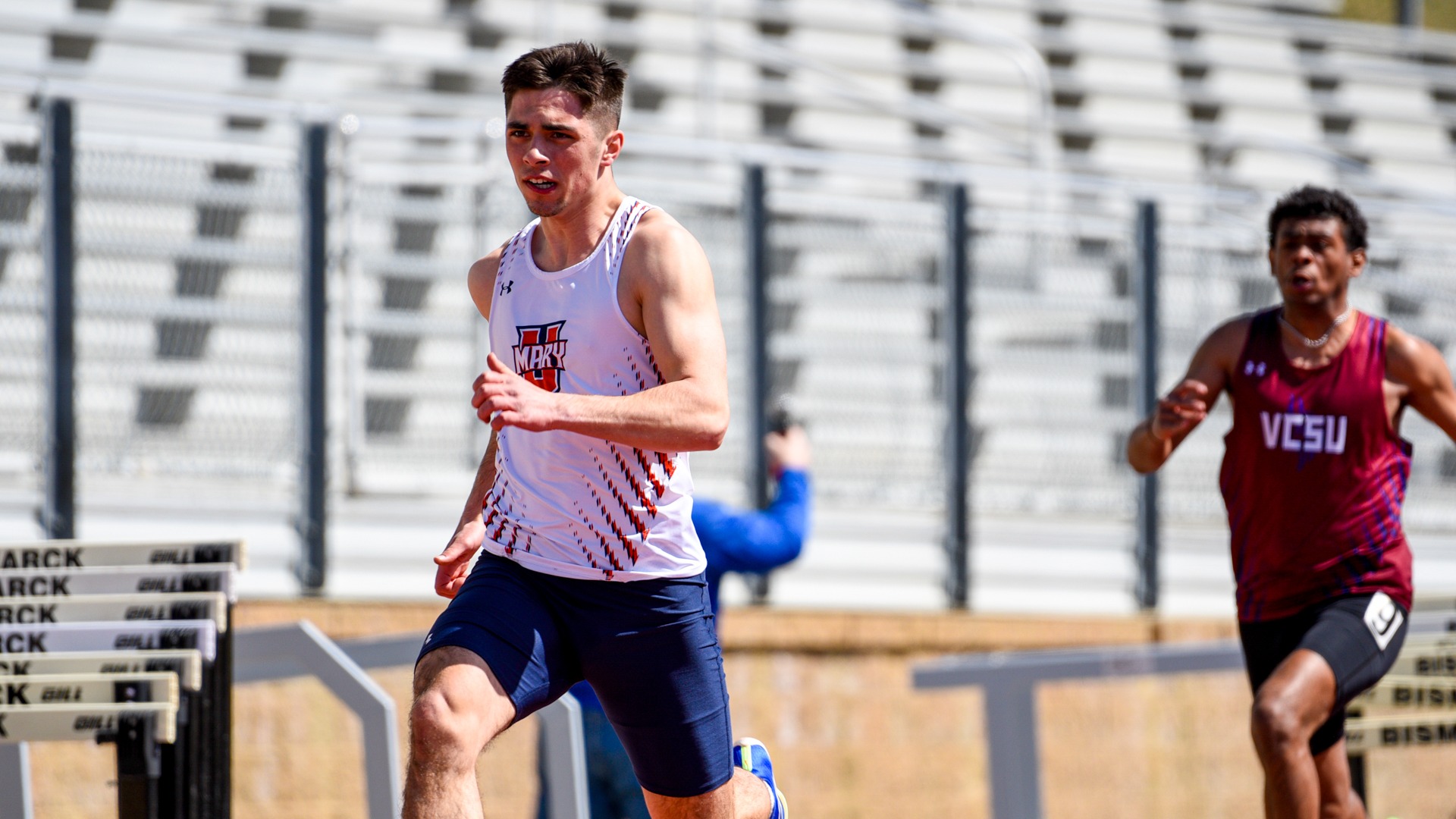 Von Wald breaks UMary long jump record - University of Mary Athletics