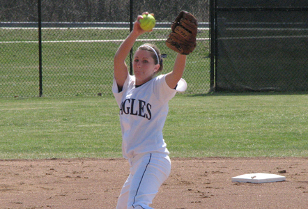 Hadley Clark - 2010 - Softball - University of Southern Indiana Athletics
