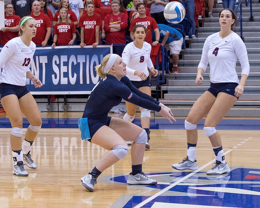 Shannon Farrell - 2017 - Women's Volleyball - University of Southern ...