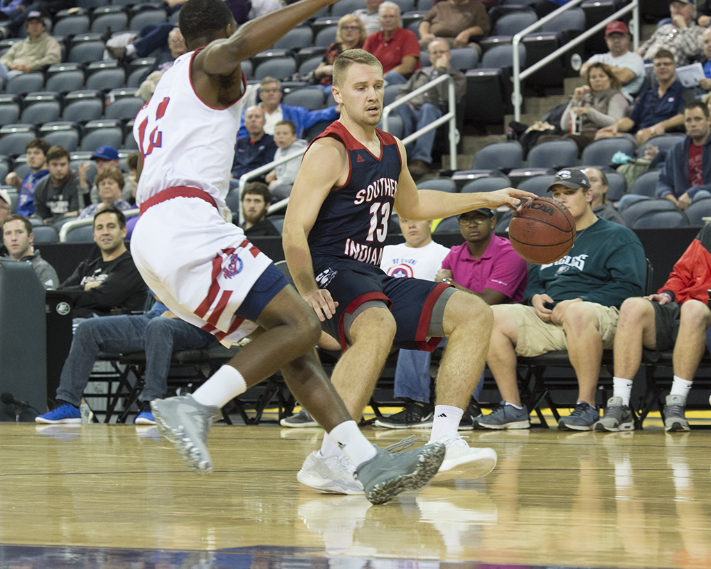 Kyle Aiton - 2016-2017 - Men's Basketball - University of Southern Indiana Athletics