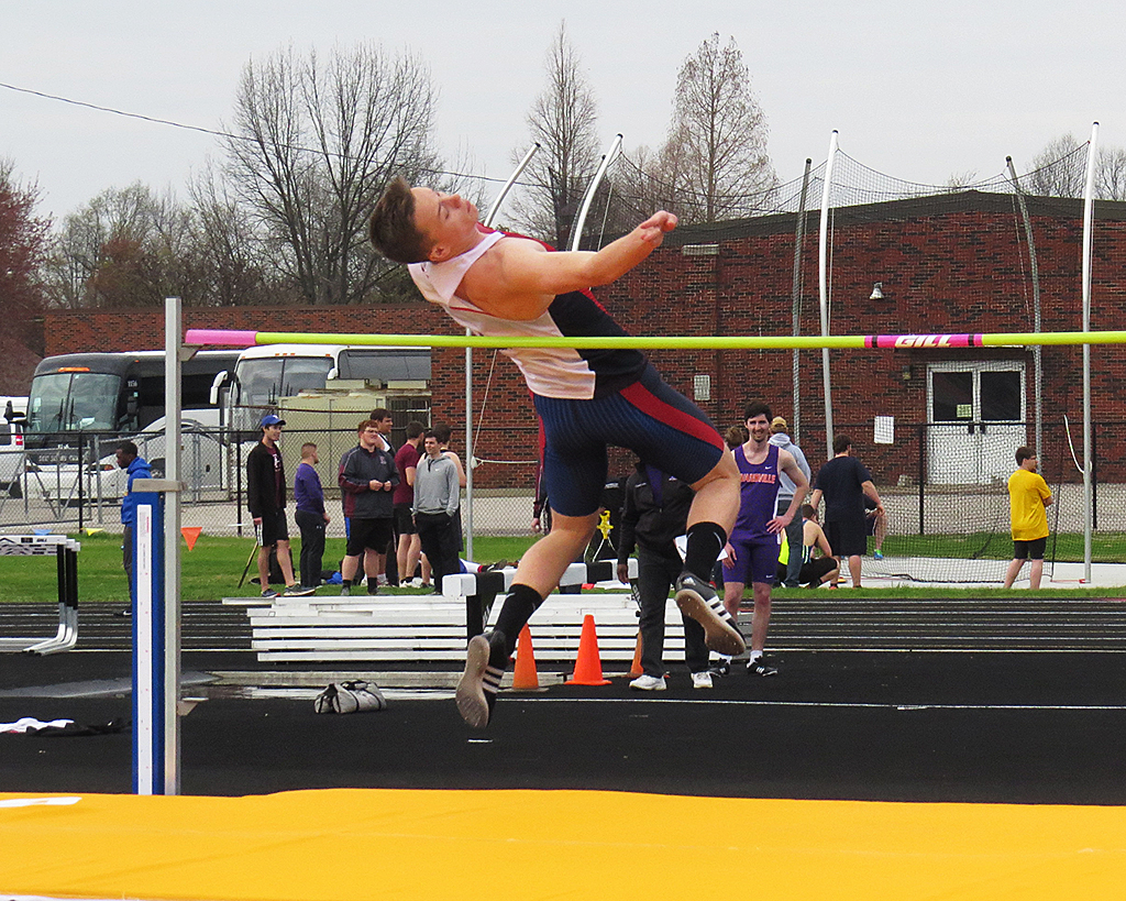 Tyrell Nickelson - 2020-2021 - Men's Track & Field - University of ...