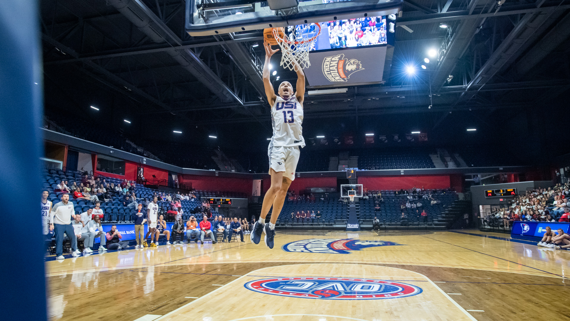 Jeremiah Hernandez - 2023-2024 - Men's Basketball - University of ...