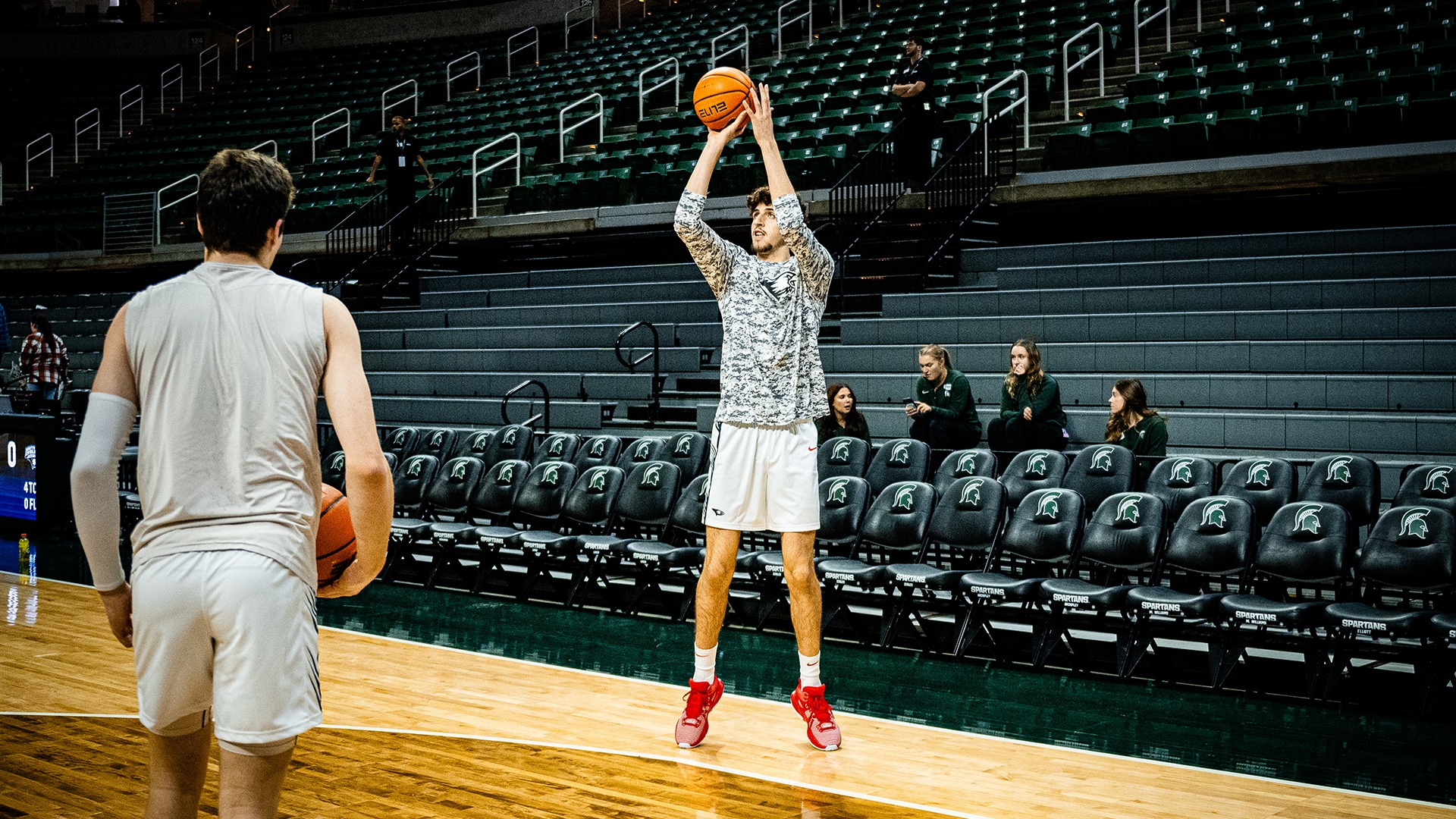 Yarin Hasson - 2023-2024 - Men's Basketball - University of Southern ...