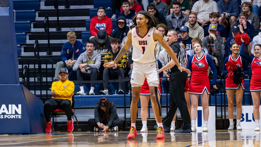 Javius Moore - 2023-2024 - Men's Basketball - University of Southern ...