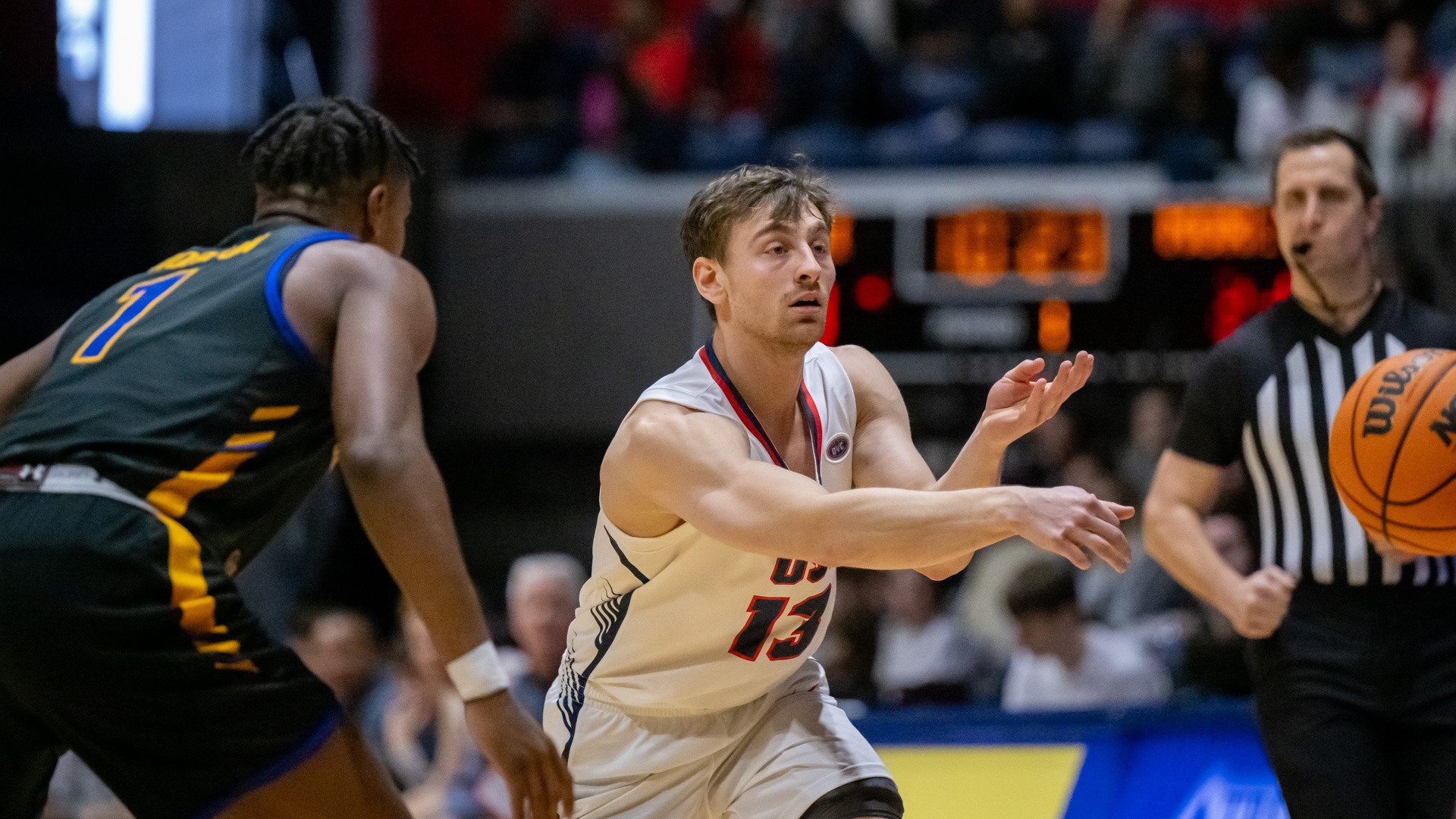 Sam Mervis - 2024-2025 - Men's Basketball - University of Southern Indiana Athletics