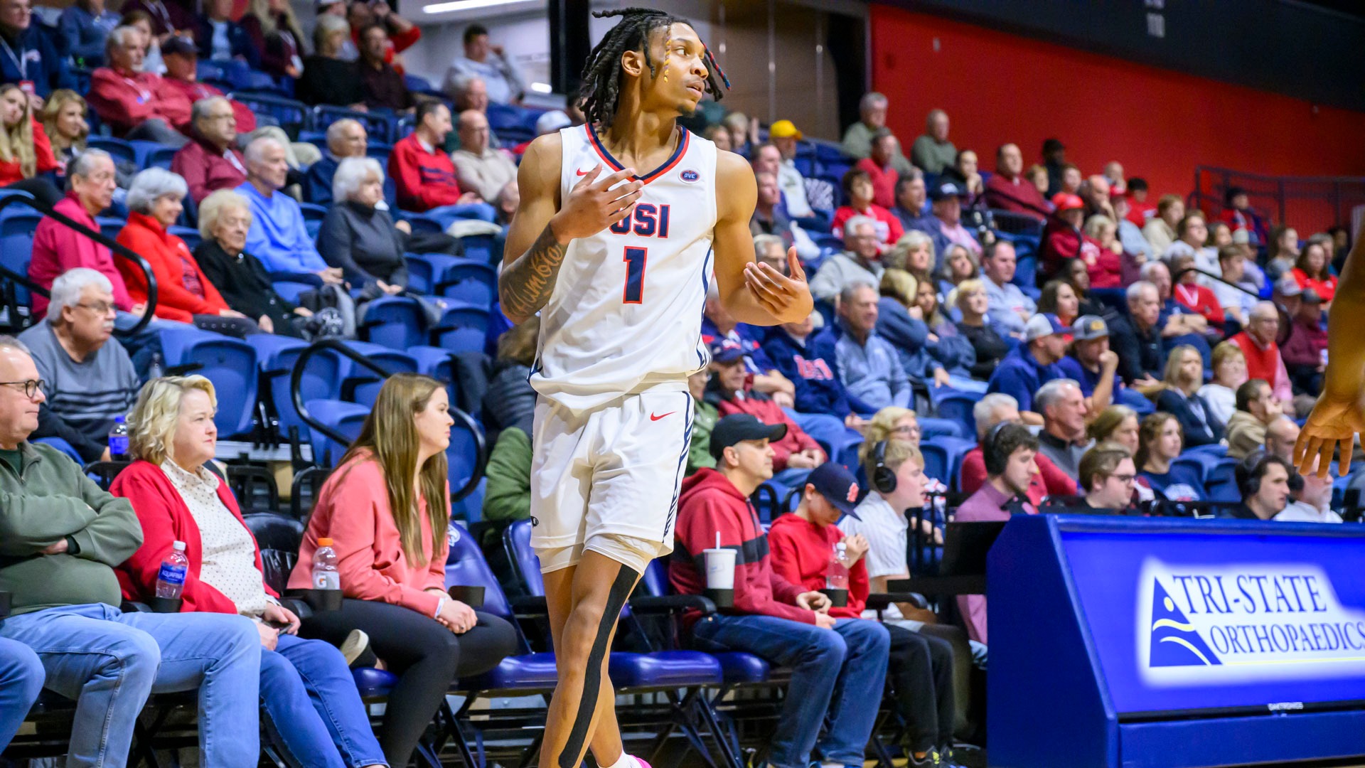 Javius Moore - 2023-2024 - Men's Basketball - University of Southern Indiana Athletics