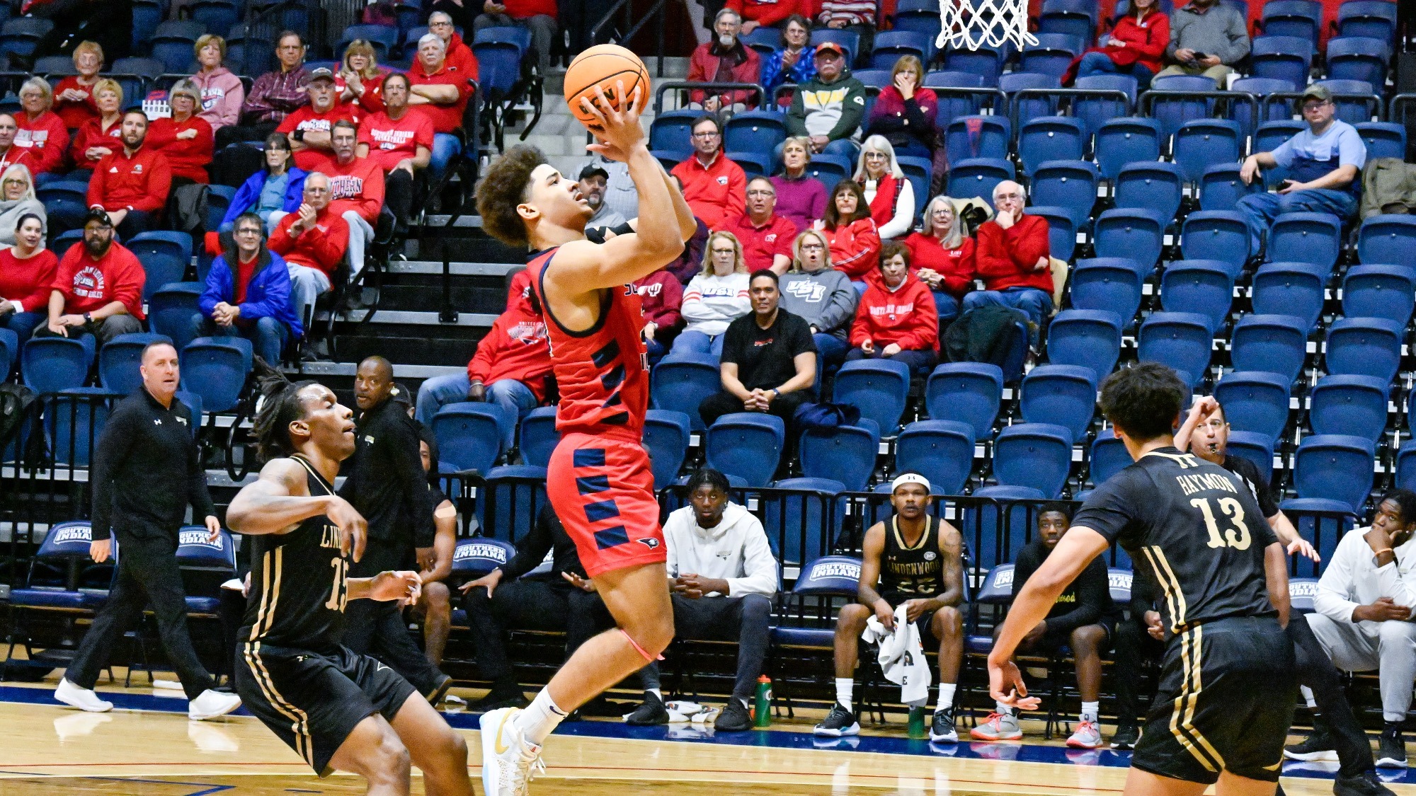 AJ Smith - 2023-2024 - Men's Basketball - University of Southern ...