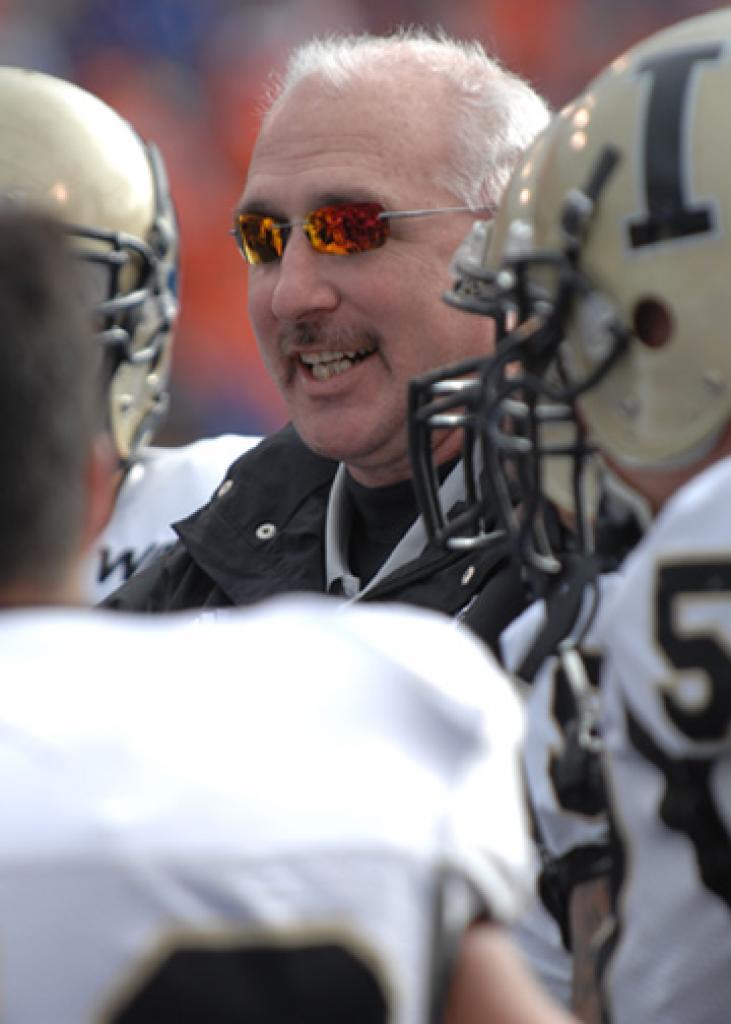 Second Annual Robb Akey Golf Tournament and Dinner-Auction Saturday ...