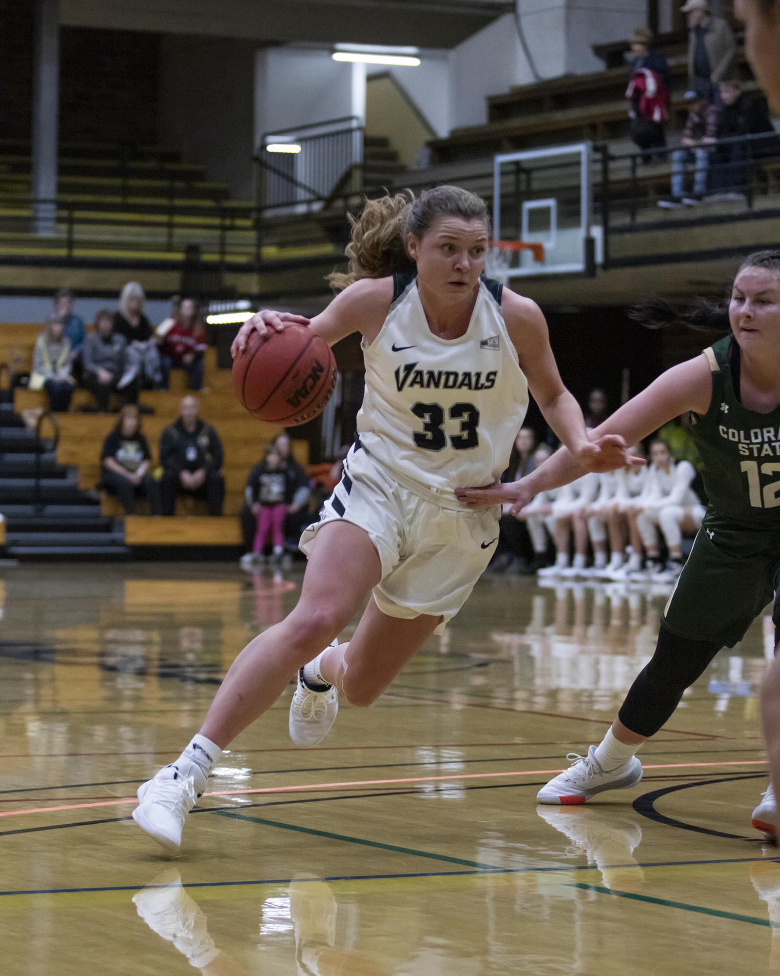 Lizzy Klinker - Women's Basketball - University of Idaho Athletics