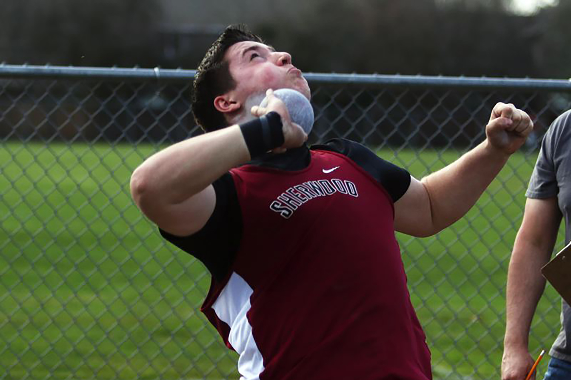 Nationally Ranked Oregon Thrower Signs with Vandals - University of ...