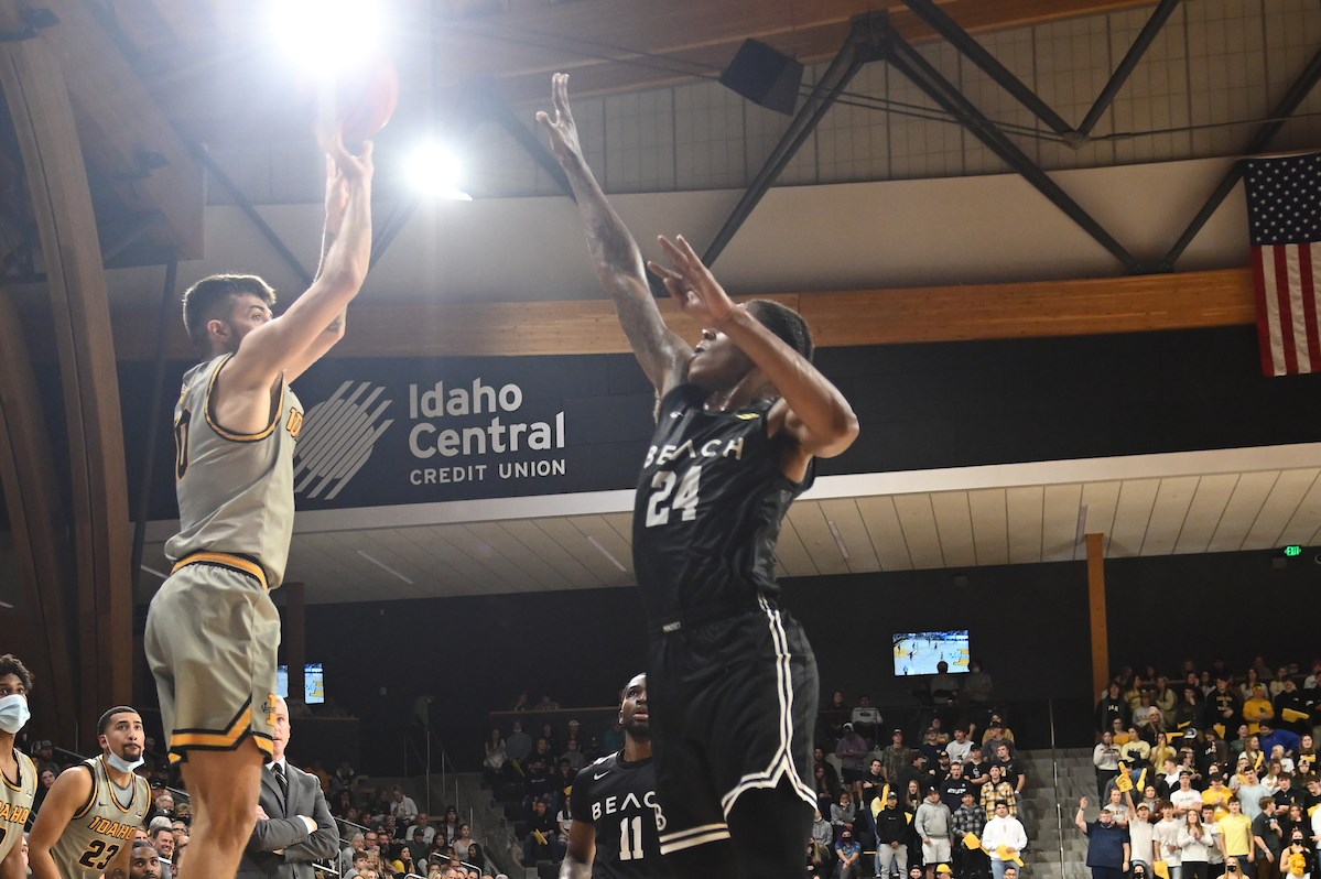 Nolan Bertain - Men's Basketball - University of Idaho Athletics