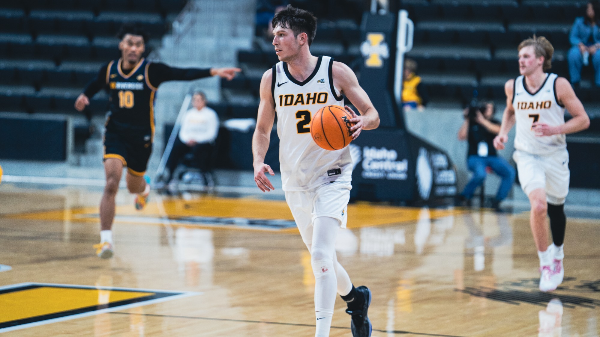 Vandal Hoops Faces UC Riverside In Saturday Showdown - University of ...