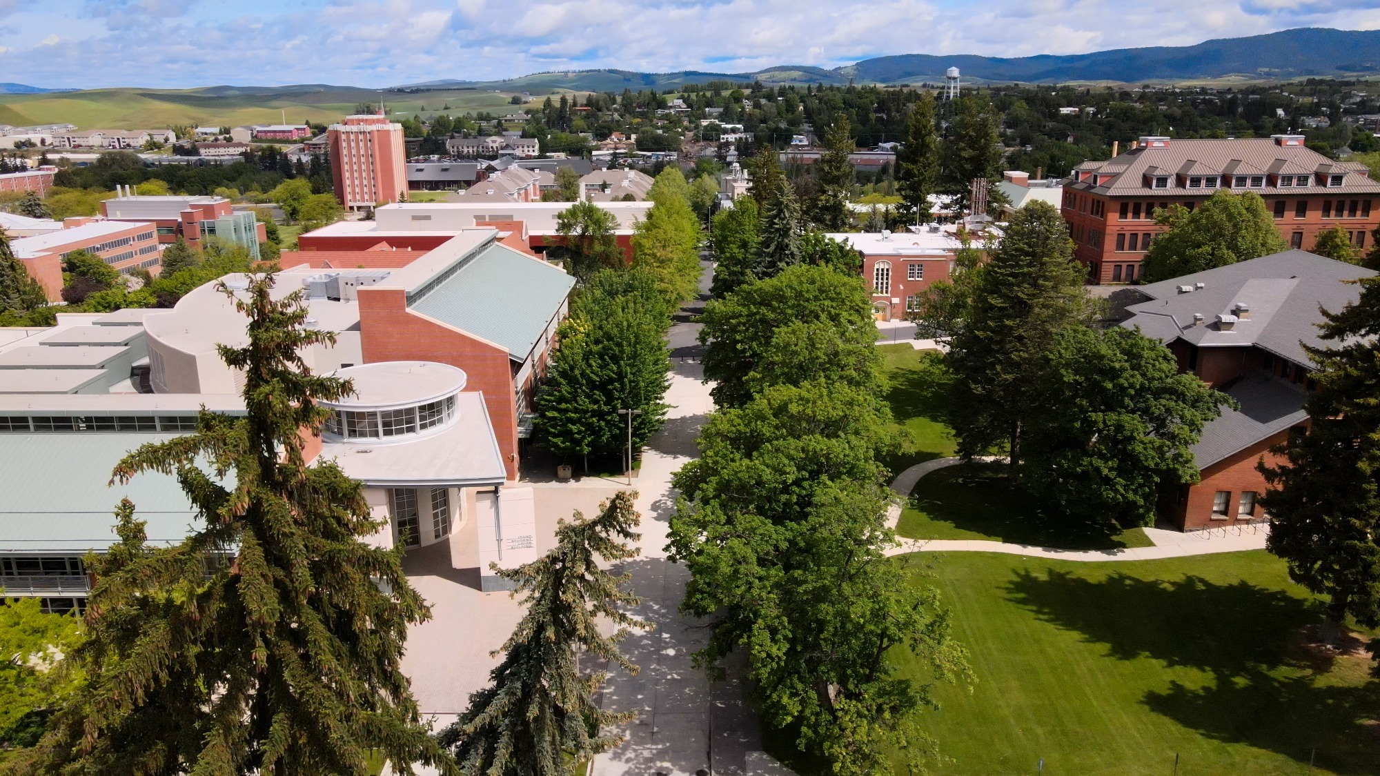 Idaho Mourns the Passing of Vandal Legend, Basketball Coach Don Monson ...