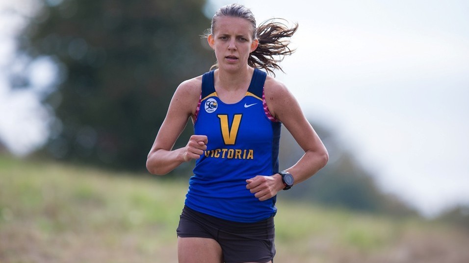 Chloe Hegland - XC & Track - University of Victoria Athletics