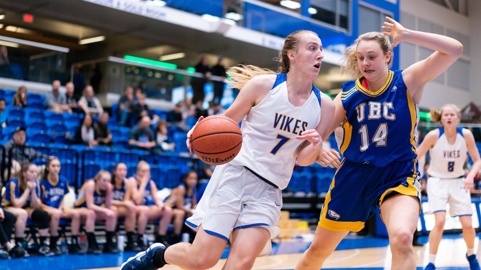 Ashlyn Day - Women's Basketball - University of Victoria Athletics