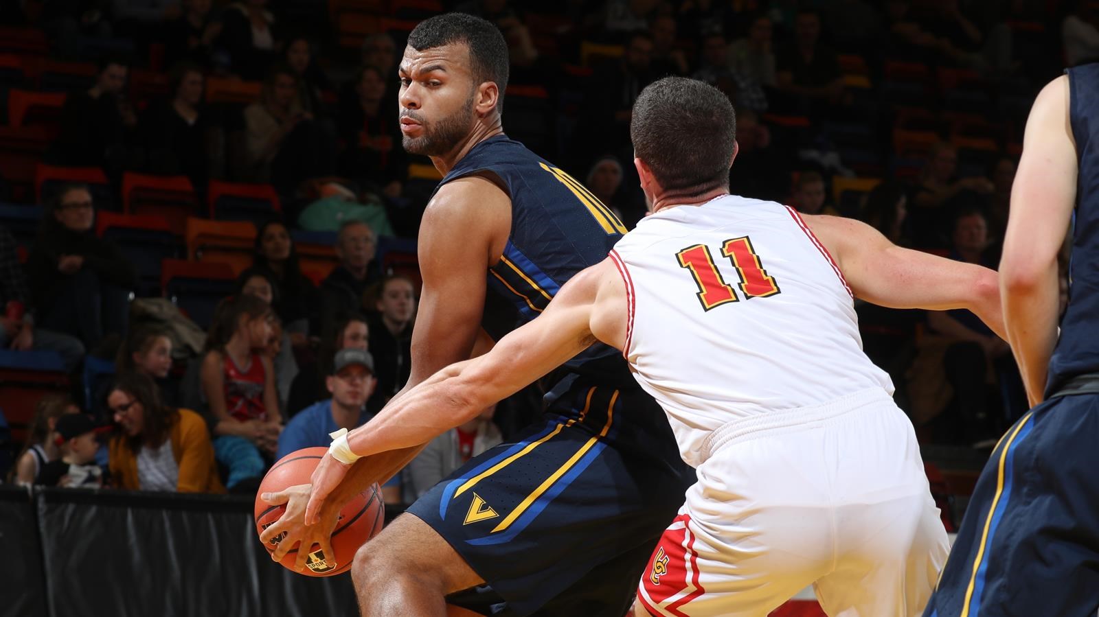Jordan Charles - Men's Basketball - University of Victoria Athletics