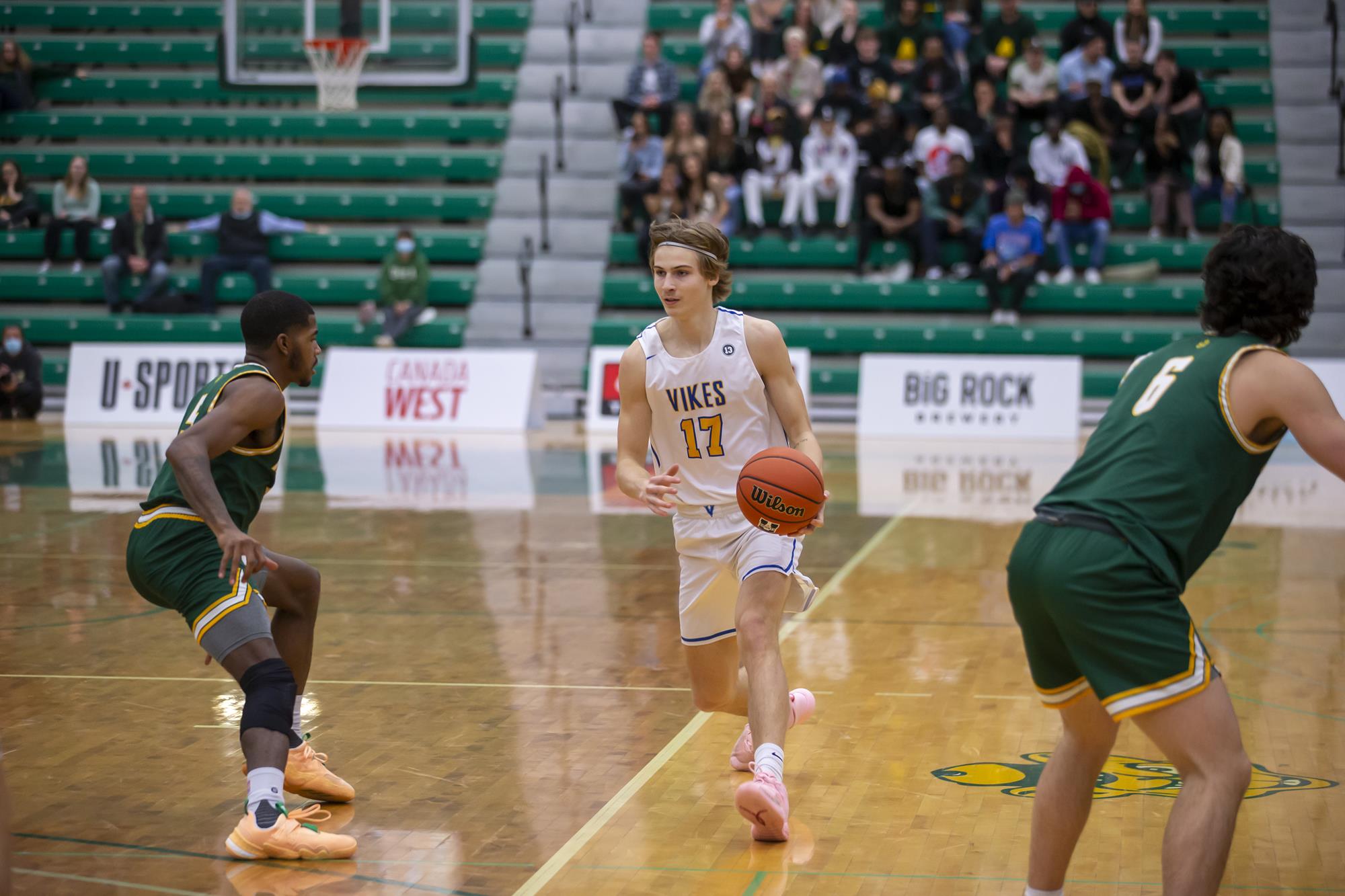 Elias Ralph - Men's Basketball - University of Victoria Athletics