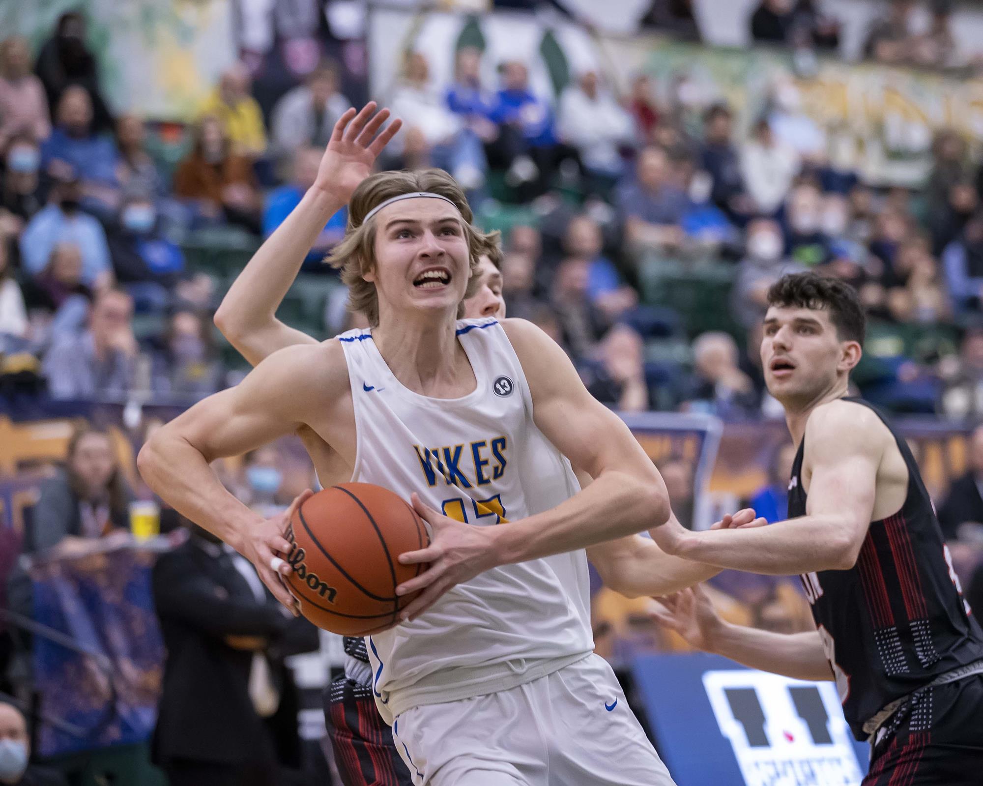 Elias Ralph - Men's Basketball - University of Victoria Athletics