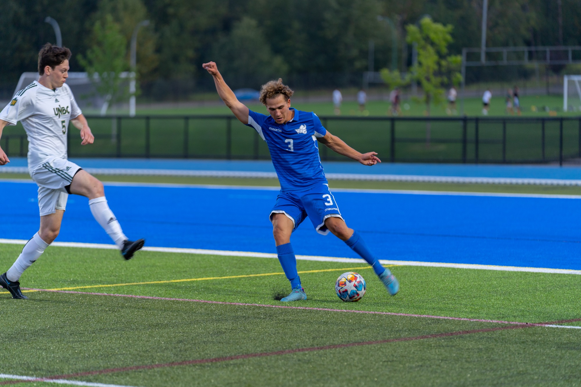 Vikes drop two to Timberwolves on the road - University of Victoria ...