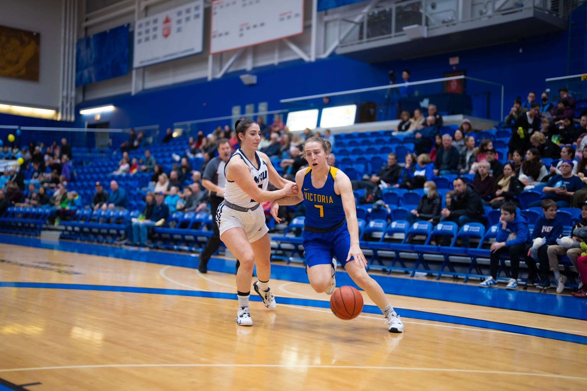 Ashlyn Day - Women's Basketball - University of Victoria Athletics