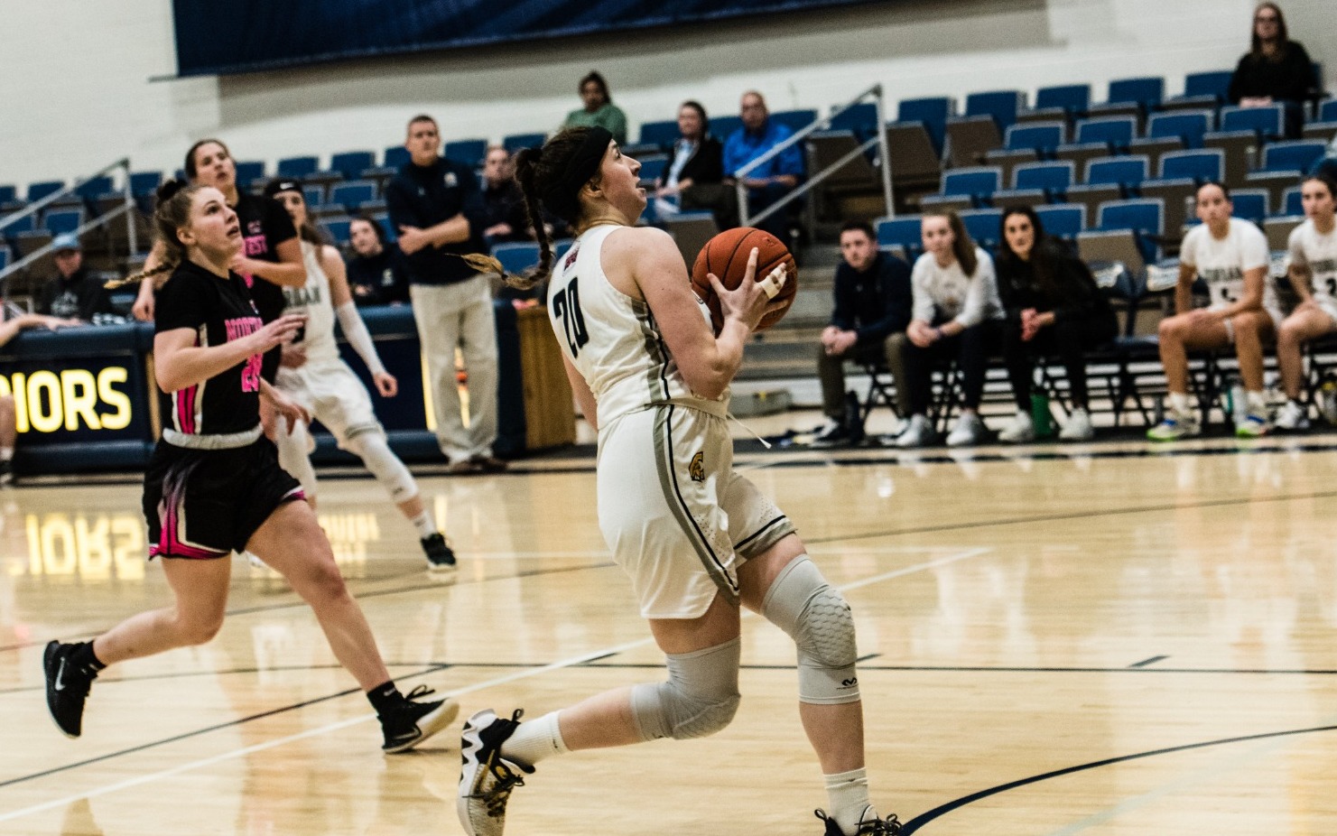 Career-High from Golenor Sends Warrior Women’s Basketball to CCC ...