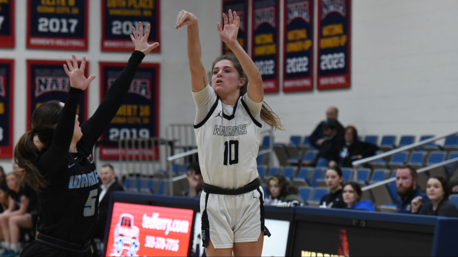 Maddie Godwin - Women's Basketball - Corban University Athletics