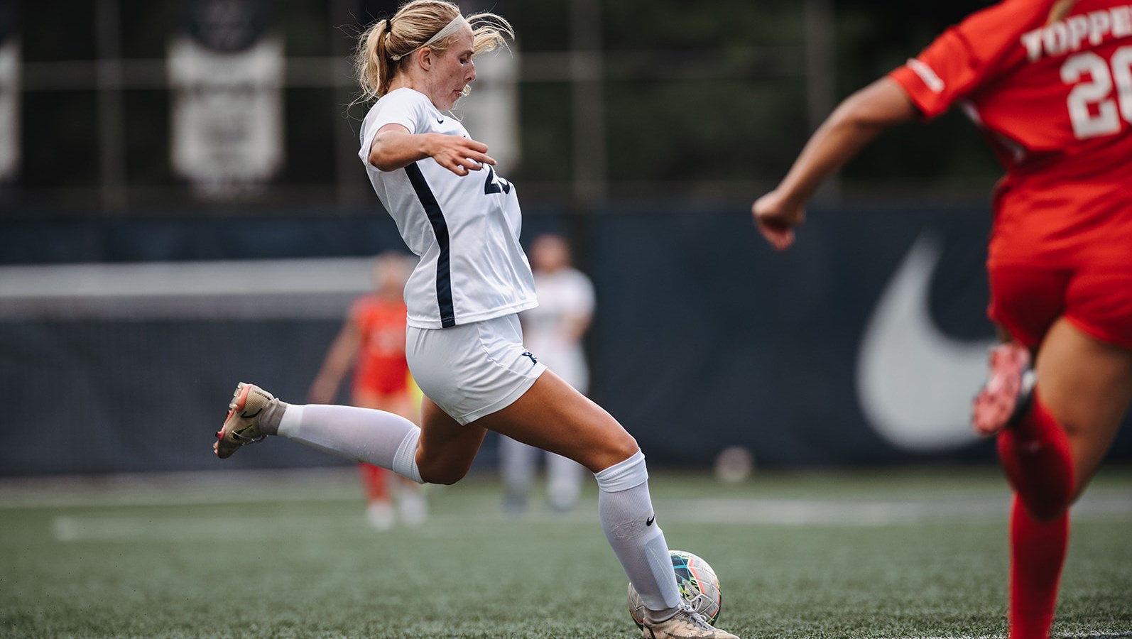 Chloe Netzel Knocks in Game-Winner in the Final Minute at Loyola ...