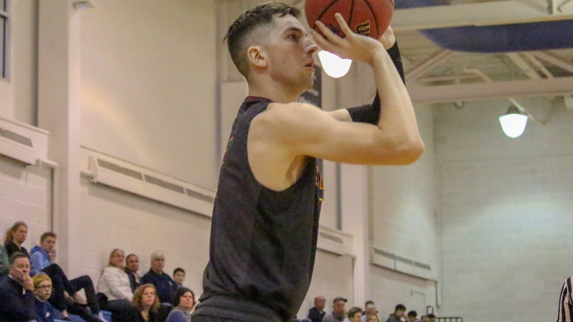Isaac Finestone - Men's Basketball - Oberlin College Athletics