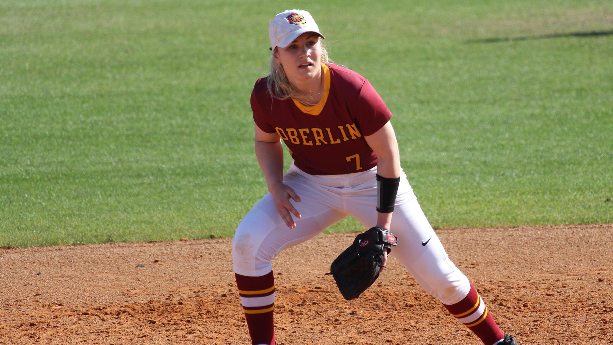 Alexis Dill - Softball - Oberlin College Athletics