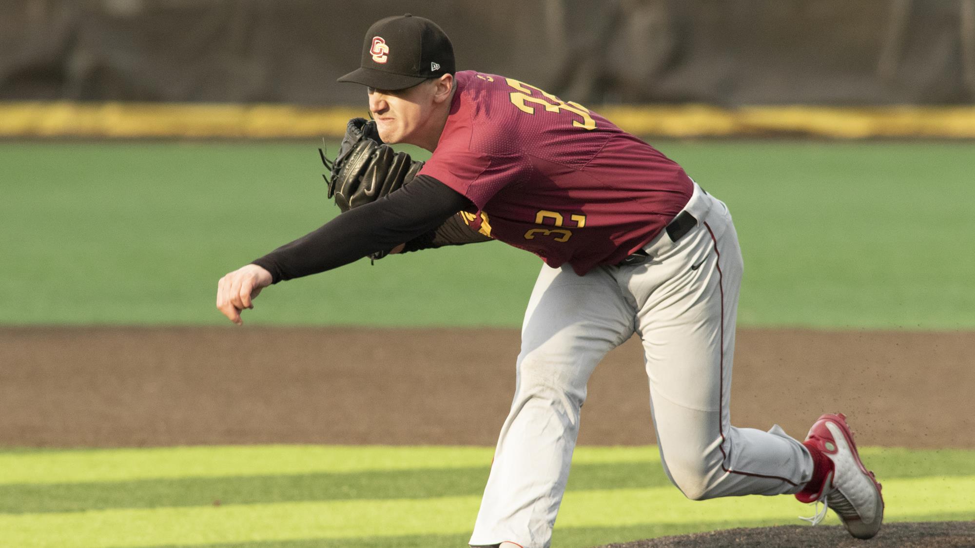 Zachary Bayfield - Baseball - Oberlin College Athletics