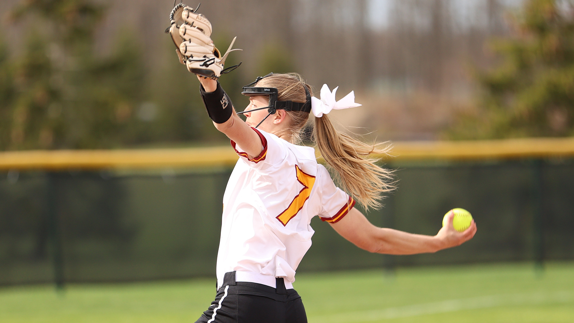 Katie Austin - Softball - Oberlin College Athletics