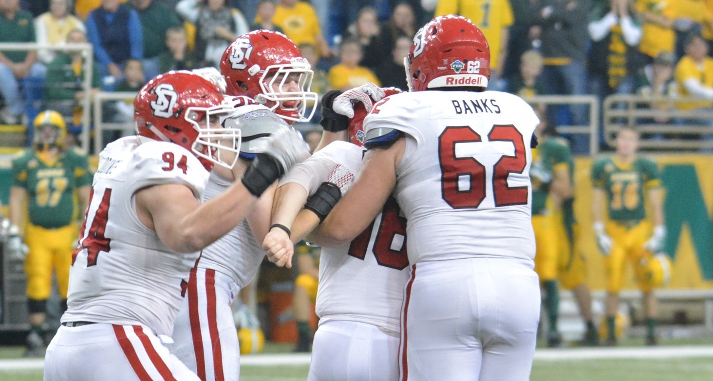 Fantastic Finish in Fargo; Coyotes Upset NDSU! - University of South ...