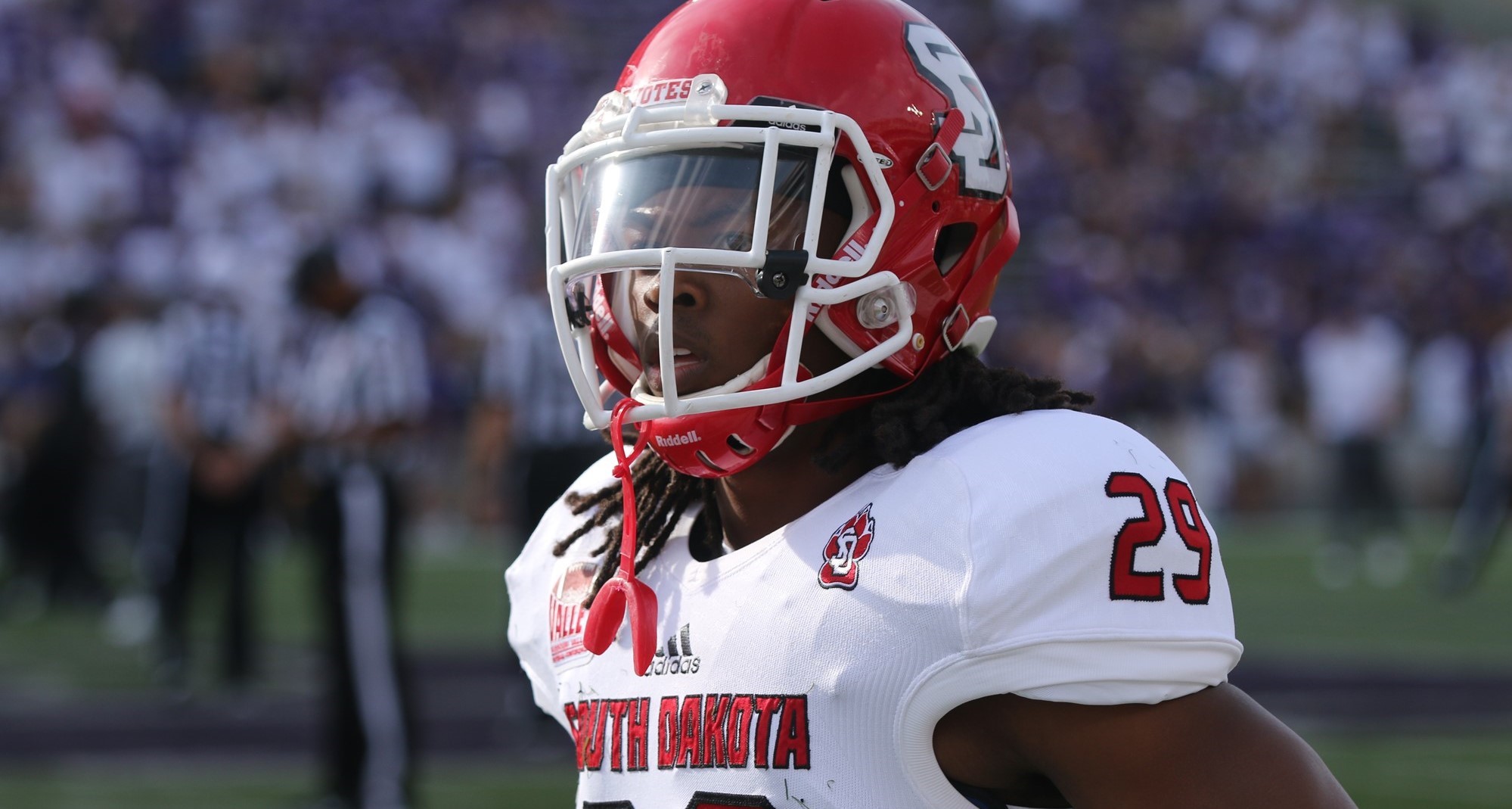 Isaac Armstead - Football - University of South Dakota Athletics