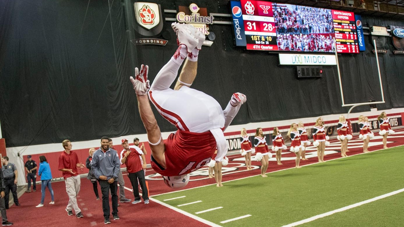 Brett Samson - Football - University of South Dakota Athletics