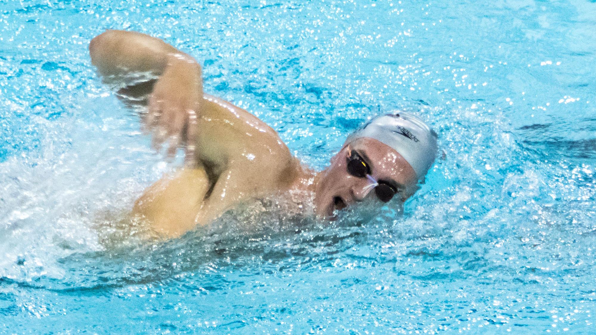 Coyotes set three new school records at Hawkeye Invite - University of ...
