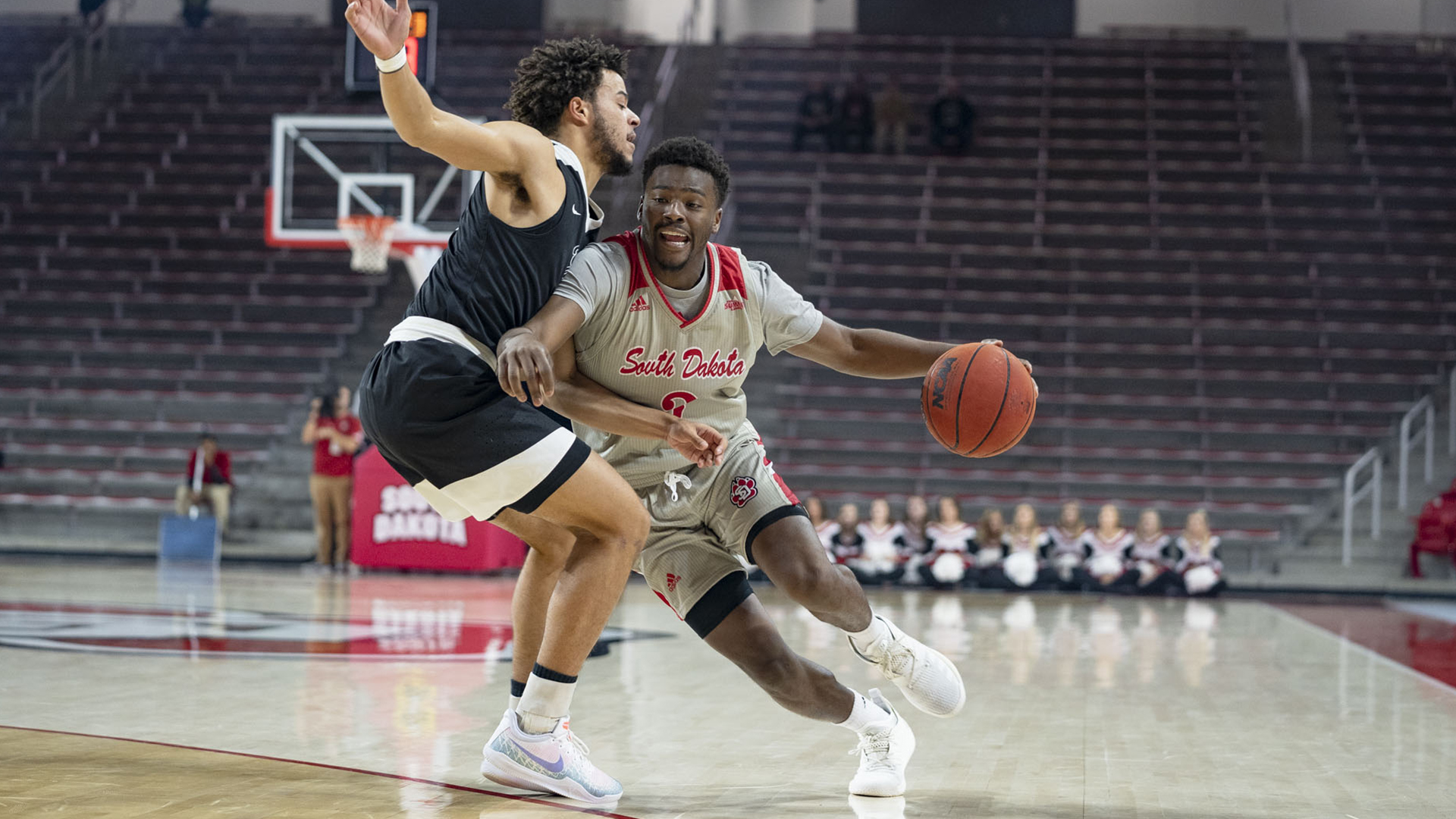 Simpson scores career-high as Lee era begins with win - University of ...