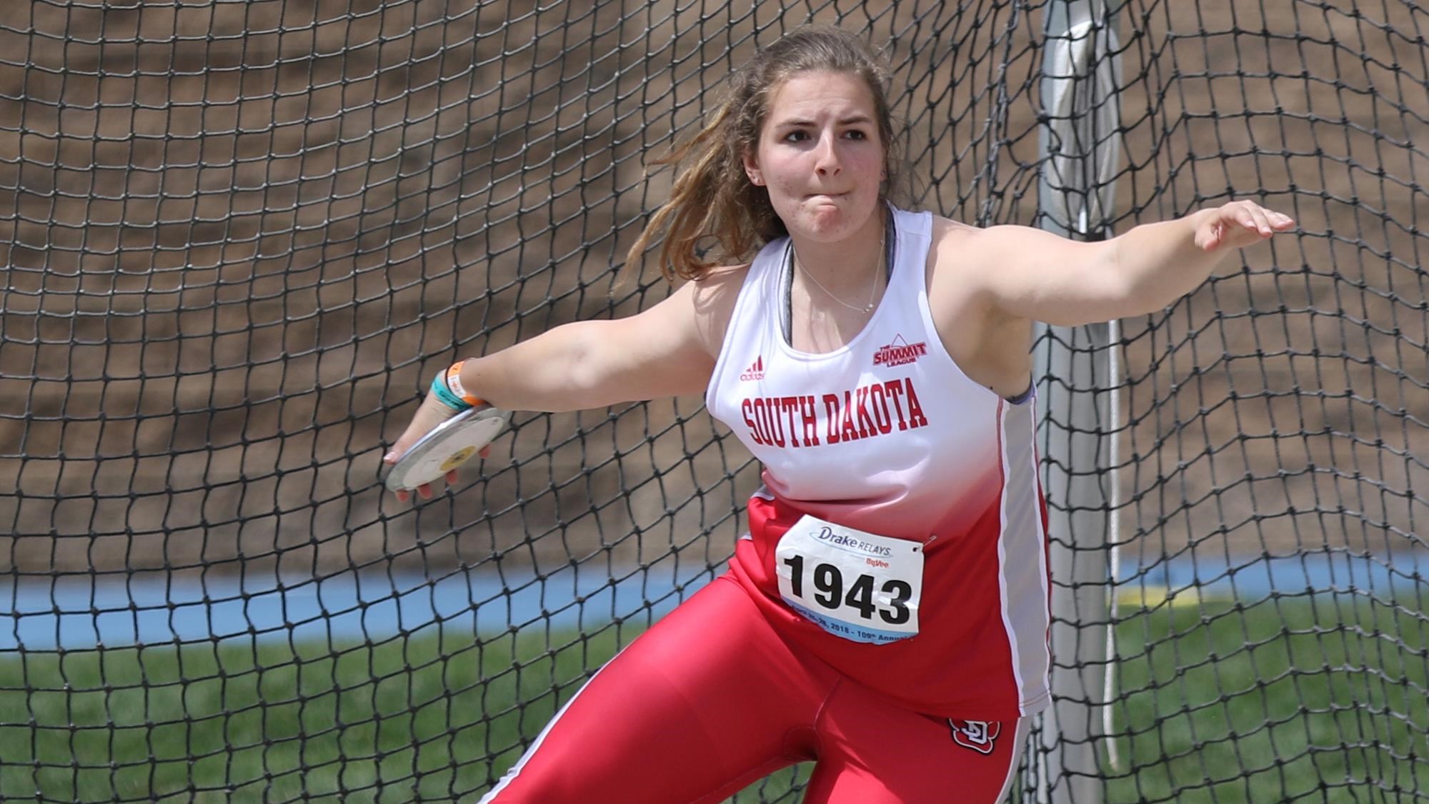 Leah Dusterhoft - Track and Field - University of South Dakota Athletics